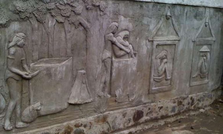 Sejarah Waruga Dilihat Dari Kacamata Seni Budaya